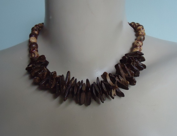 Biojoia Colar Camurca Coco e Imbuia | Elo7